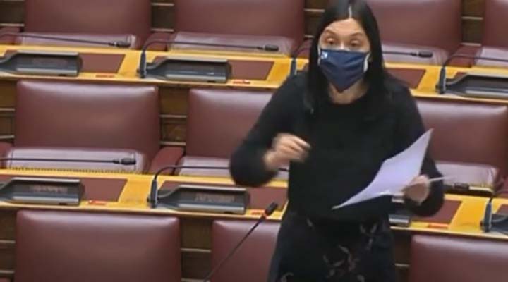 ΝΑΝΤΙΑ ΓΙΑΝΝΑΚΟΠΟΥΛΟΥ: ΒΡΕΙΤΕ ΛΥΣΗ ΜΕ ΤΟ ΚΟΜΜΕΝΟ ΡΕΥΜΑ ΣΕ ΝΟΙΚΥΡΙΑ ΤΗΣ ...