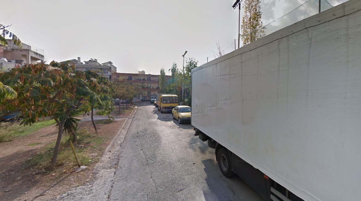 ΙΛΙΟΝ: ΠΑΡΑΝΟΜΟ ΠΑΡΚΑΡΙΣΜΑ ΦΟΡΤΗΓΩΝ ΚΑΤΑΓΓΕΛΟΥΝ ΚΑΤΟΙΚΟΙ ΤΗΣ ΟΔΟΥ ΦΩΚΑ ...