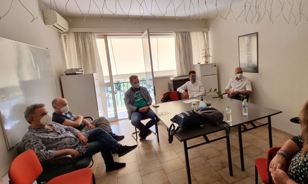 ΕΝΕΡΓΟΙ ΠΟΛΙΤΕΣ: «ΑΥΤΟΨΙΑ» ΣΤΟ ΔΗΜΟΤΙΚΟ ΩΔΕΙΟ ΚΑΙ ΚΟΛΥΜΒΗΤΗΡΙΟ ...