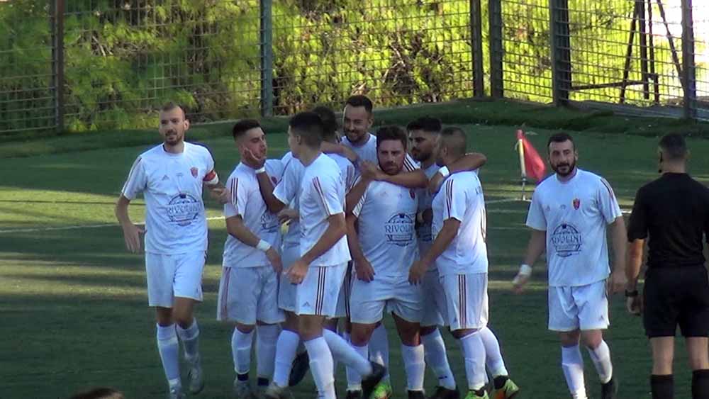 ΕΠΣΑ: ΜΕ ΤΟ ΔΕΞΙ ΑΓΙΟΙ ΑΝΑΡΓΥΡΟΙ ΚΑΙ ΚΗΠΟΥΠΟΛΗ! [VIDEO] - Μαχητής ...