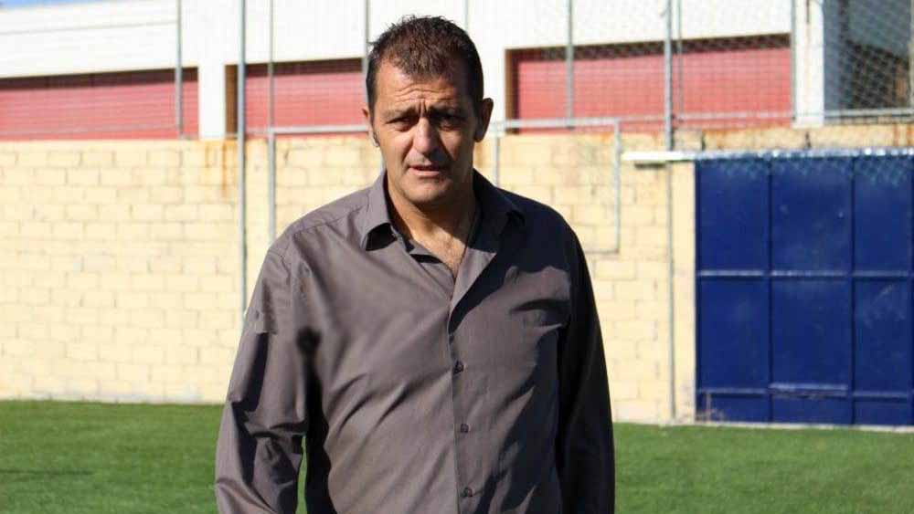 ΑΝΘΟΥΠΟΛΗ: ΠΑΡΕΛΘΟΝ Ο ΑΛΒΕΡΤΟΣ ΠΑΠΑΔΑΚΗΣ - Μαχητής Δυτικής Αθήνας