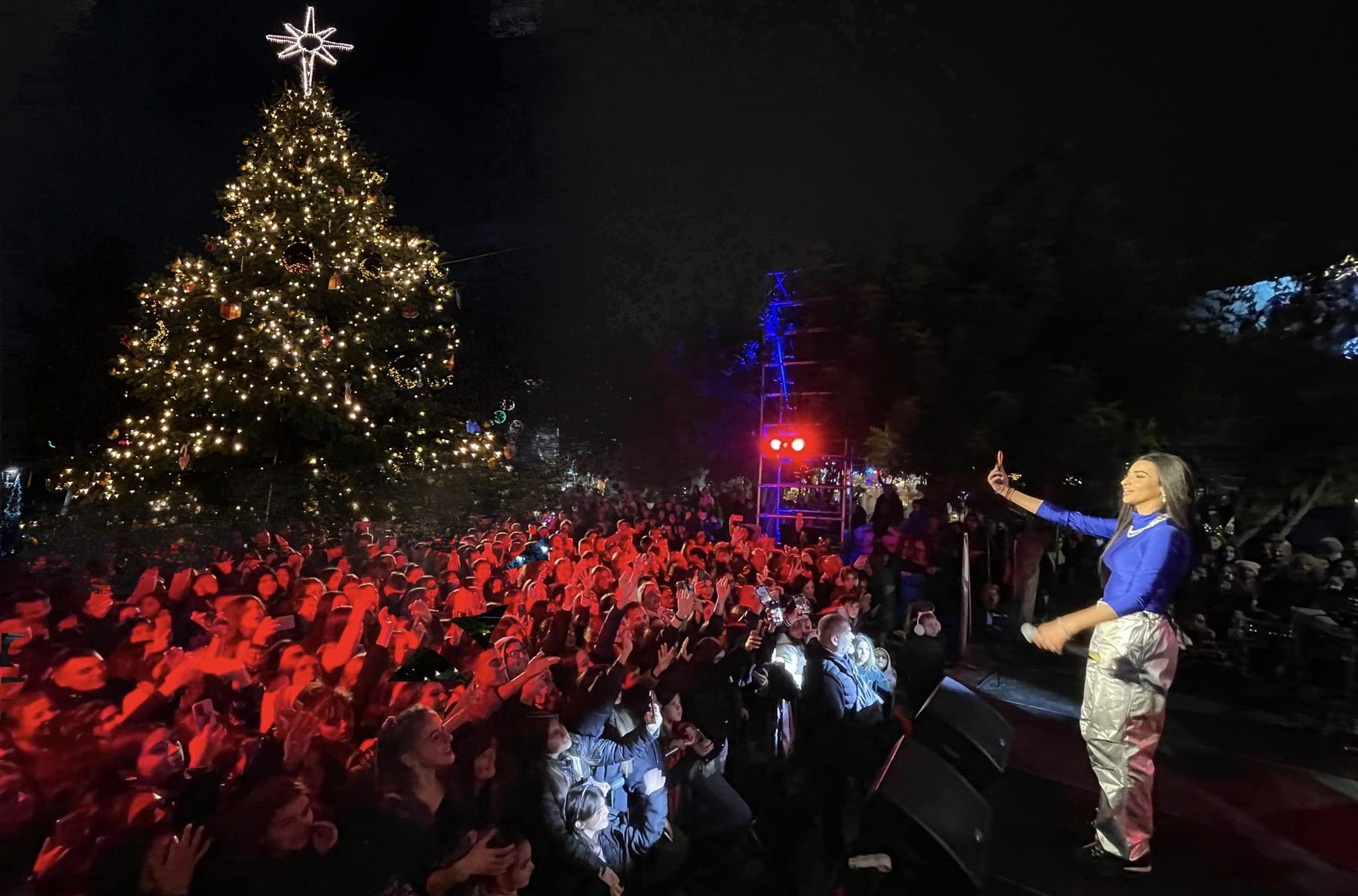 ΑΓ. ΑΝΑΡΓΥΡΟΙ: ΑΝΑΨΕ ΤΟ ΔΕΝΤΡΟ Ο ΤΣΙΡΜΠΑΣ - Μαχητής Δυτικής Αθήνας