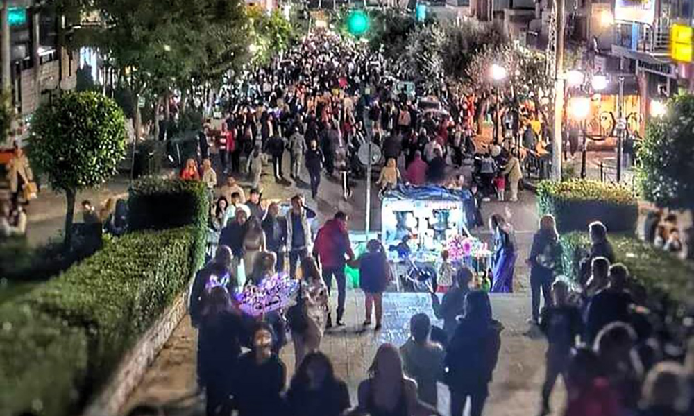 Η ΛΕΥΚΗ ΝΥΧΤΑ ΔΕΙΧΝΕΙ ΤΟ ΔΡΟΜΟ… - Μαχητής Δυτικής Αθήνας